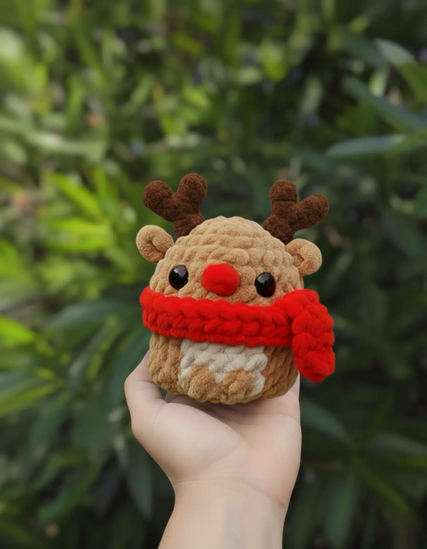 Reindeer and Penguin: Free Pattern Guide