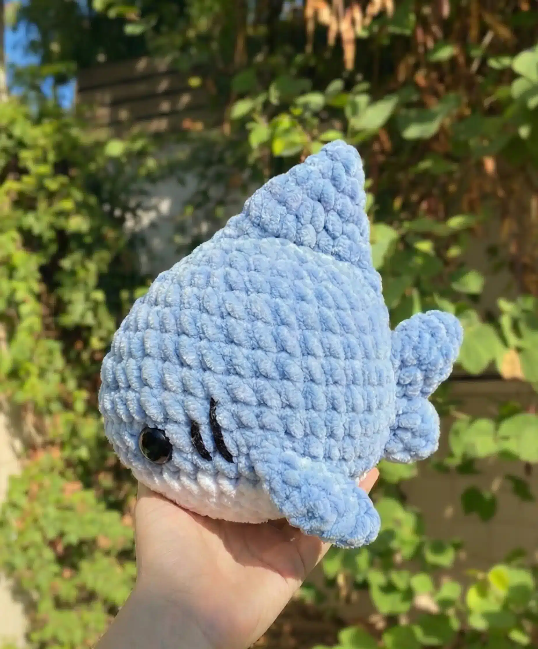 Crochet Cute Shark Amigurumi: Easy Step-by-Step Pattern - Amigurumi Corner
